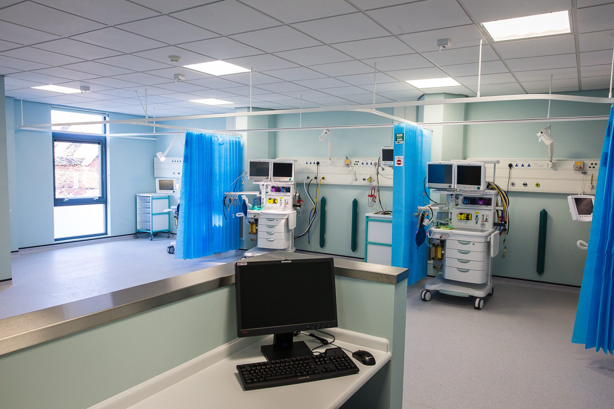 Revolutionary orthopaedic theatre and ward complex and extension ...